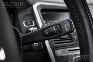 Sarkans Volvo XC60 2011 Rīga, ar dzinēja tilpumu 2.40 L un nobraukumu 323 tūkst. km par 7500 €, foto 22 vietnē AUTOMOTO.COM.LV