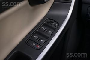 Sarkans Volvo XC60 2011 Rīga, ar dzinēja tilpumu 2.40 L un nobraukumu 323 tūkst. km par 7500 €, foto 29 vietnē AUTOMOTO.COM.LV