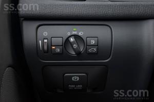 Sarkans Volvo XC60 2011 Rīga, ar dzinēja tilpumu 2.40 L un nobraukumu 323 tūkst. km par 7500 €, foto 30 vietnē AUTOMOTO.COM.LV