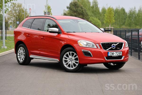 Red Volvo XC60 2011 in Jelgava, with an engine capacity of 2.40 L and mileage of 0 thousand km for 10250 €, photo 3 on AUTOMOTO.COM.LV