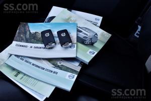 Sarkans Volvo XC60 2011 Tallina, ar dzinēja tilpumu 2.40 L un nobraukumu 377 tūkst. km par 8500 €, foto 14 vietnē AUTOMOTO.COM.LV