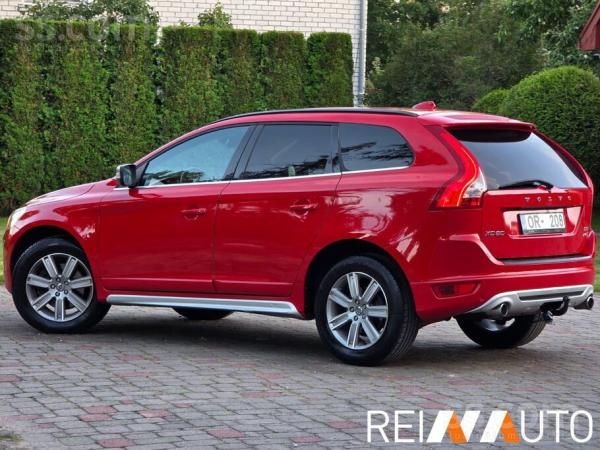 Red Volvo XC60 2011 in Riga, with an engine capacity of 2.40 L and mileage of 255 thousand km for 9950 €, photo 4 on AUTOMOTO.COM.LV