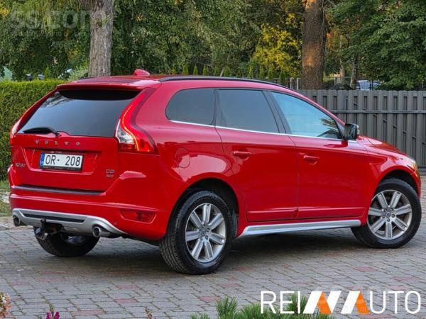 Red Volvo XC60 2011 in Riga, with an engine capacity of 2.40 L and mileage of 255 thousand km for 9950 €, photo 6 on AUTOMOTO.COM.LV