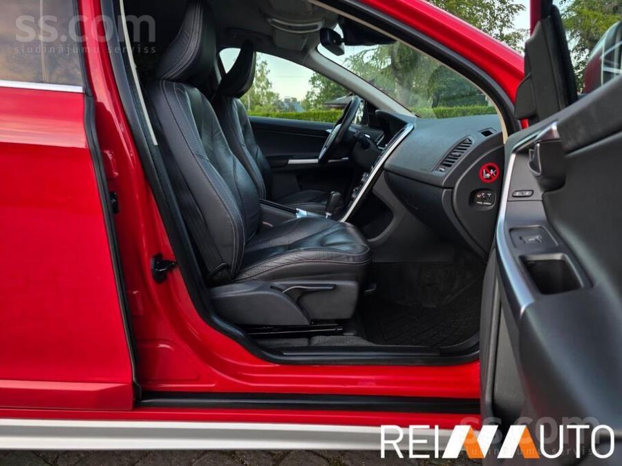 Sarkans Volvo XC60 2011 Rīga, ar dzinēja tilpumu 2.40 L un nobraukumu 255 tūkst. km par 9950 €, foto 19 vietnē AUTOMOTO.COM.LV