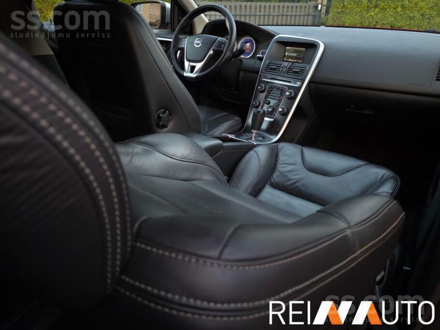 Sarkans Volvo XC60 2011 Rīga, ar dzinēja tilpumu 2.40 L un nobraukumu 255 tūkst. km par 9950 €, foto 20 vietnē AUTOMOTO.COM.LV