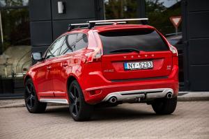 Red Volvo XC60 2012 in Riga, with an engine capacity of 2.40 L and mileage of 239 thousand km for 11250 €, photo 9 on AUTOMOTO.COM.LV
