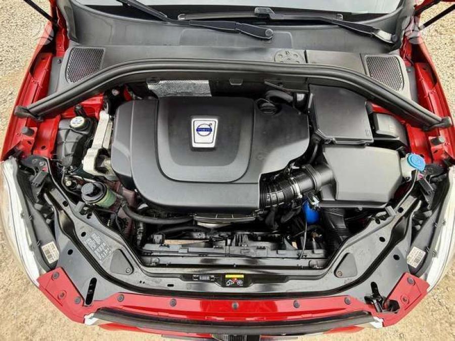 Sarkans Volvo XC60 2012 Šauļi, ar dzinēja tilpumu 1.98 L un nobraukumu 255 tūkst. km par 12450 €, foto 38 vietnē AUTOMOTO.COM.LV