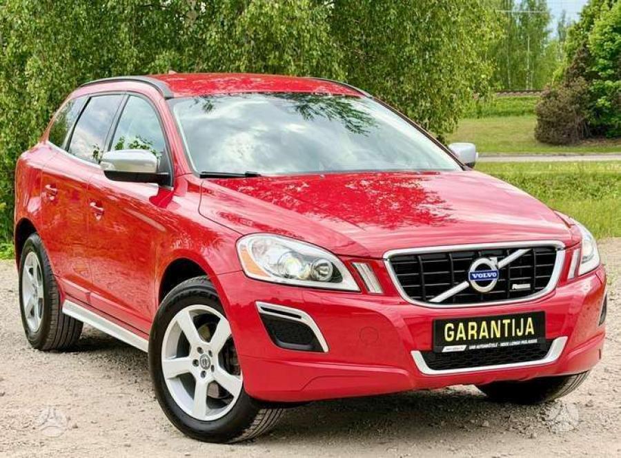 Sarkans Volvo XC60 2012 Šauļi, ar dzinēja tilpumu 1.98 L un nobraukumu 255 tūkst. km par 12450 €, foto 4 vietnē AUTOMOTO.COM.LV