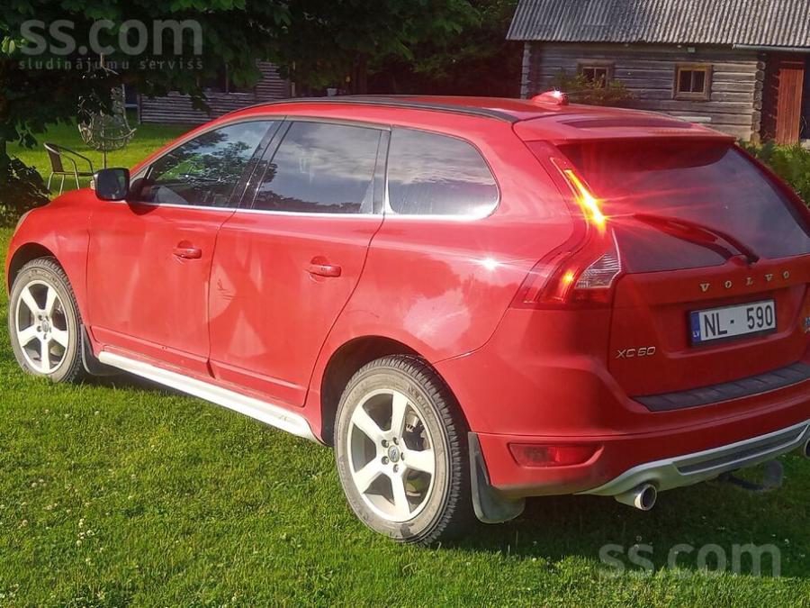 Sarkans Volvo XC60 2012 Madona, ar dzinēja tilpumu 2.40 L un nobraukumu 252 tūkst. km par 9000 €, foto 9 vietnē AUTOMOTO.COM.LV