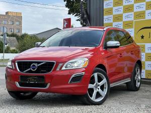 Red Volvo XC60 2012 in Siauliai, with an engine capacity of 2.40 L and mileage of 275 thousand km for 9950 €, photo 3 on AUTOMOTO.COM.LV