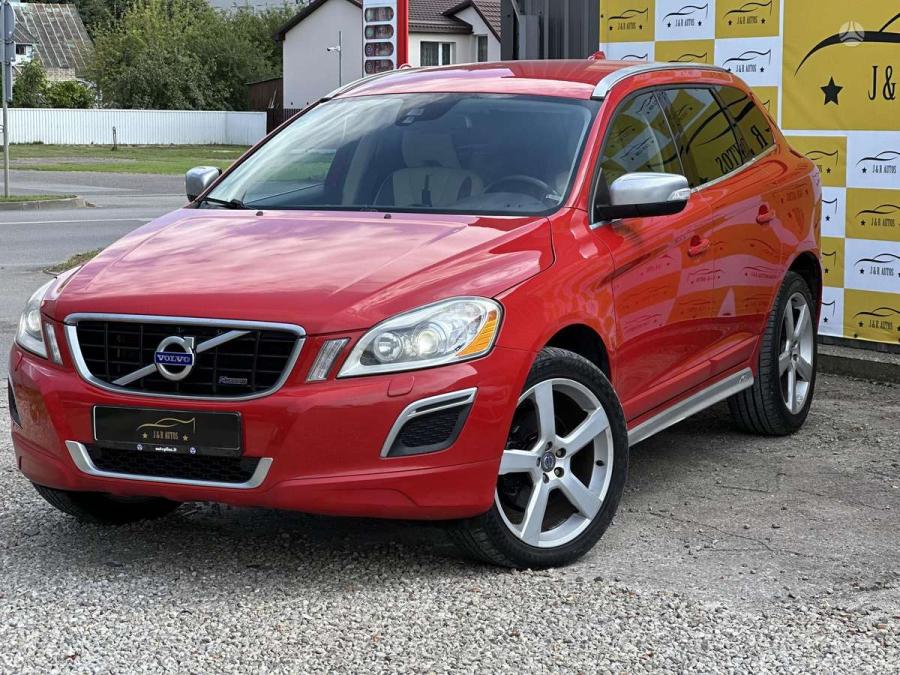 Red Volvo XC60 2012 in Siauliai, with an engine capacity of 2.40 L and mileage of 275 thousand km for 9950 €, photo 5 on AUTOMOTO.COM.LV