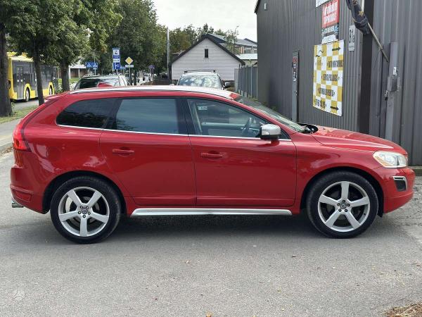 Sarkans Volvo XC60 2012 Šauļi, ar dzinēja tilpumu 2.40 L un nobraukumu 275 tūkst. km par 9950 €, foto 9 vietnē AUTOMOTO.COM.LV