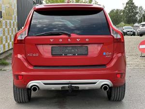 Red Volvo XC60 2012 in Siauliai, with an engine capacity of 2.40 L and mileage of 275 thousand km for 9950 €, photo 12 on AUTOMOTO.COM.LV