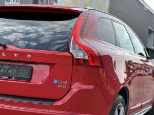 Red Volvo XC60 2012 in Siauliai, with an engine capacity of 2.40 L and mileage of 275 thousand km for 9950 €, photo 17 on AUTOMOTO.COM.LV