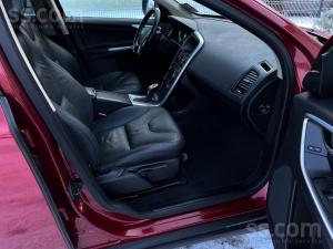 Sarkans Volvo XC60 2012 Jelgava, ar dzinēja tilpumu 2.40 L un nobraukumu 174 tūkst. km par 11596 €, foto 6 vietnē AUTOMOTO.COM.LV