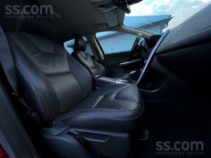 Sarkans Volvo XC60 2012 Jelgava, ar dzinēja tilpumu 2.40 L un nobraukumu 174 tūkst. km par 11596 €, foto 7 vietnē AUTOMOTO.COM.LV