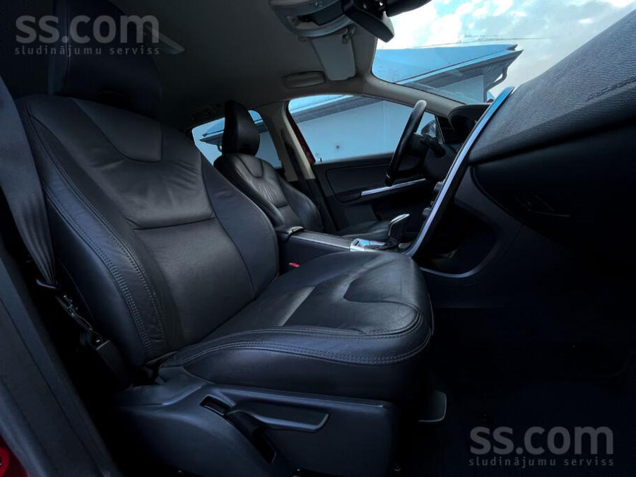 Sarkans Volvo XC60 2012 Jelgava, ar dzinēja tilpumu 2.40 L un nobraukumu 174 tūkst. km par 11596 €, foto 7 vietnē AUTOMOTO.COM.LV