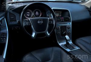 Sarkans Volvo XC60 2012 Jelgava, ar dzinēja tilpumu 2.40 L un nobraukumu 174 tūkst. km par 11596 €, foto 8 vietnē AUTOMOTO.COM.LV