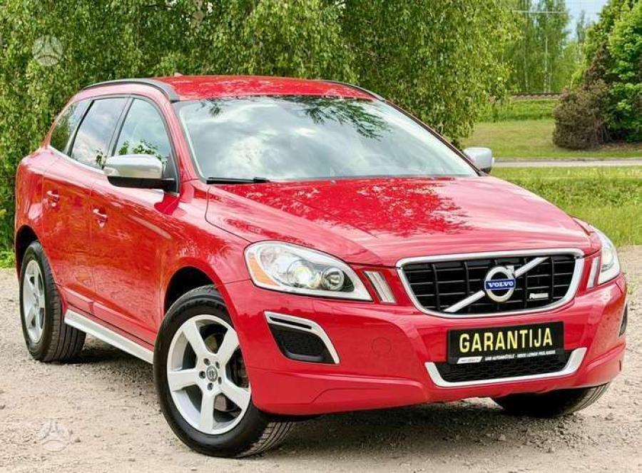 Sarkans Volvo XC60 2012 Šauļi, ar dzinēja tilpumu 1.98 L un nobraukumu 255 tūkst. km par 12450 €, foto 1 vietnē AUTOMOTO.COM.LV