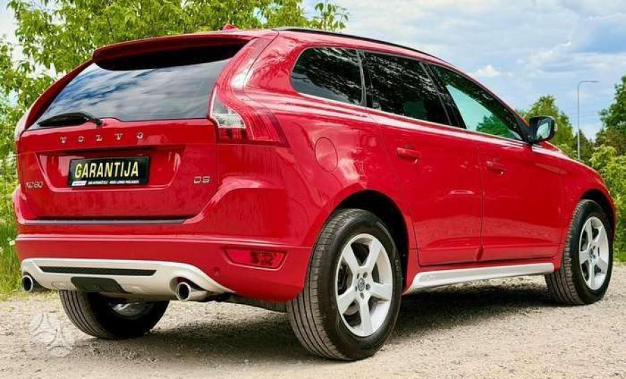Sarkans Volvo XC60 2012 Šauļi, ar dzinēja tilpumu 1.98 L un nobraukumu 255 tūkst. km par 12450 €, foto 5 vietnē AUTOMOTO.COM.LV