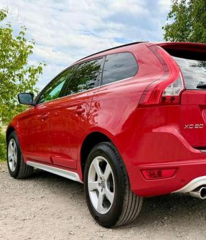 Sarkans Volvo XC60 2012 Šauļi, ar dzinēja tilpumu 1.98 L un nobraukumu 255 tūkst. km par 12450 €, foto 8 vietnē AUTOMOTO.COM.LV