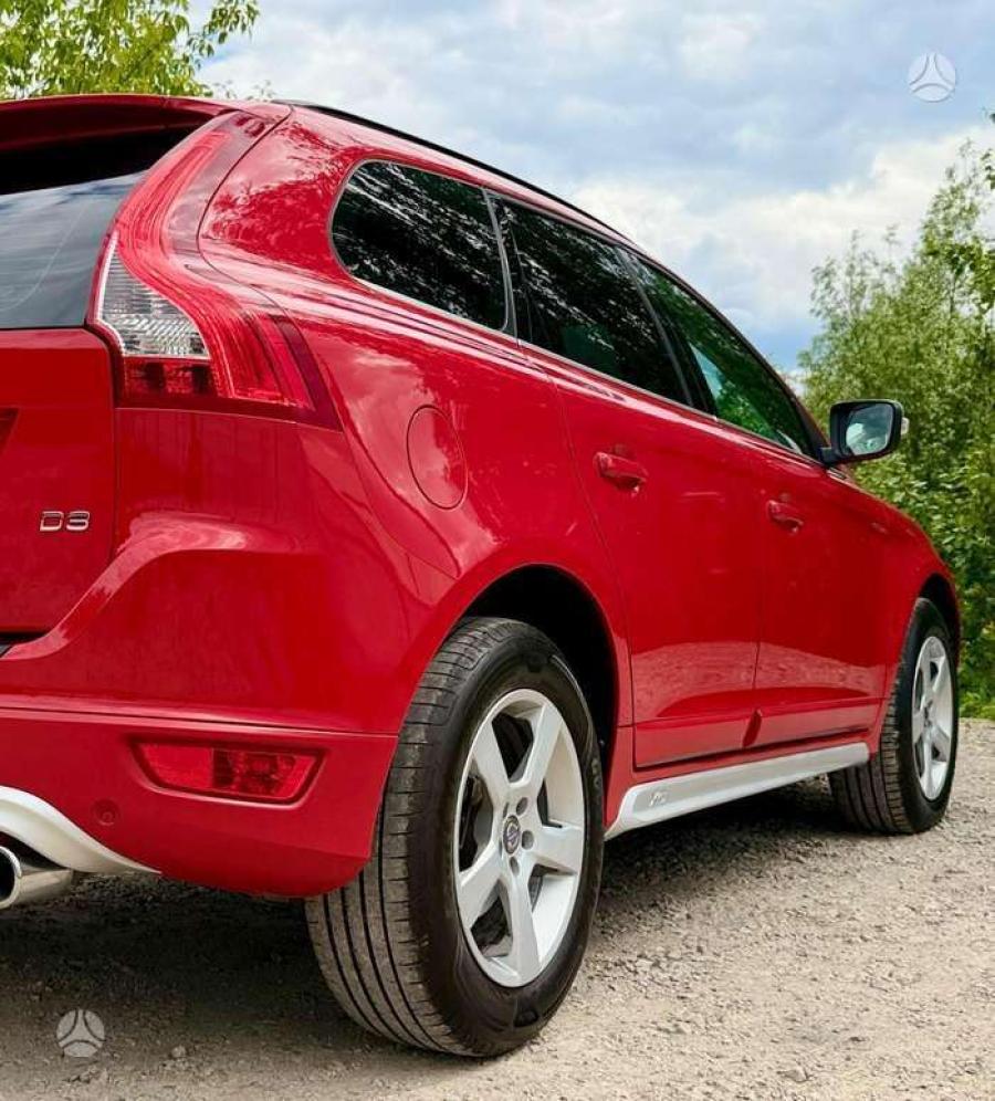 Sarkans Volvo XC60 2012 Šauļi, ar dzinēja tilpumu 1.98 L un nobraukumu 255 tūkst. km par 12450 €, foto 9 vietnē AUTOMOTO.COM.LV