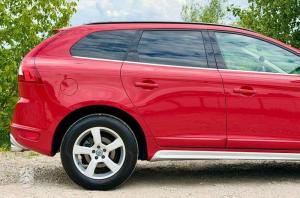 Sarkans Volvo XC60 2012 Šauļi, ar dzinēja tilpumu 1.98 L un nobraukumu 255 tūkst. km par 12450 €, foto 10 vietnē AUTOMOTO.COM.LV