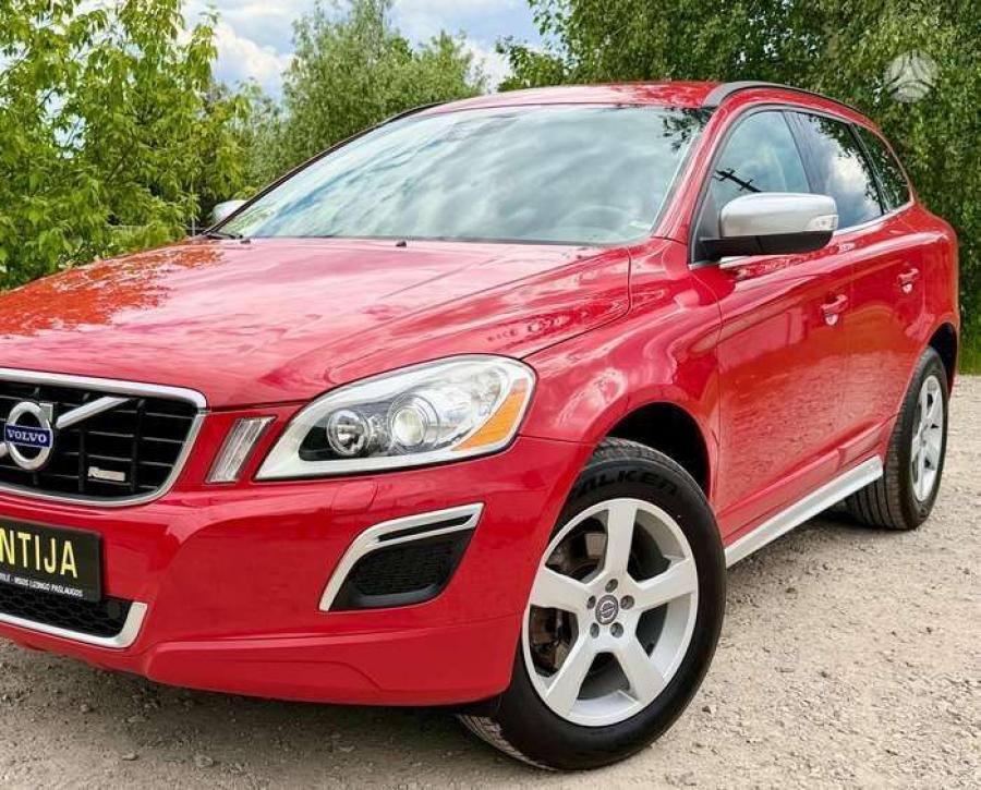 Sarkans Volvo XC60 2012 Šauļi, ar dzinēja tilpumu 1.98 L un nobraukumu 255 tūkst. km par 12450 €, foto 17 vietnē AUTOMOTO.COM.LV
