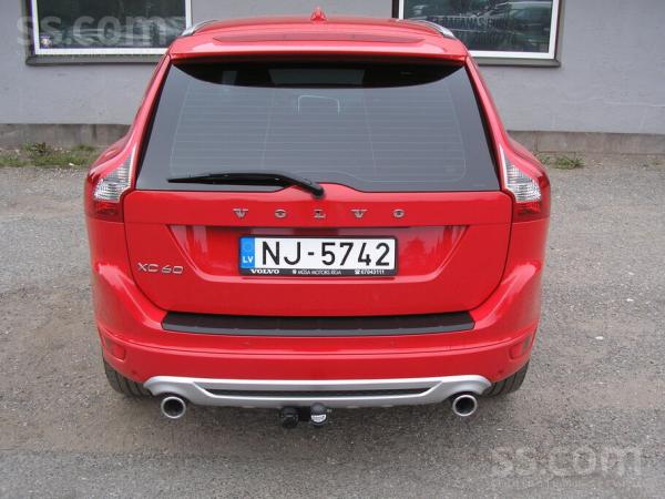 Red Volvo XC60 2012 in Riga, with an engine capacity of 2.00 L and mileage of 0 thousand km for 9950 €, photo 6 on AUTOMOTO.COM.LV