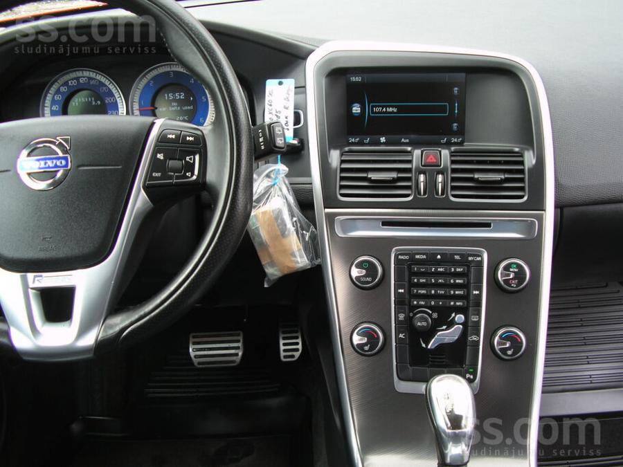 Red Volvo XC60 2012 in Riga, with an engine capacity of 2.00 L and mileage of 0 thousand km for 9950 €, photo 16 on AUTOMOTO.COM.LV
