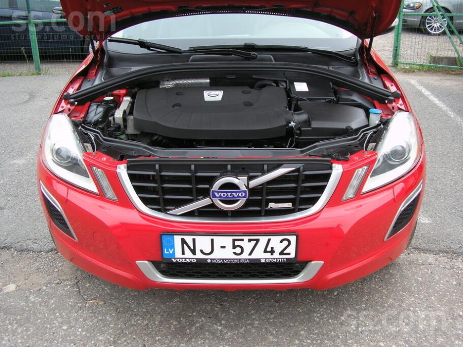 Red Volvo XC60 2012 in Riga, with an engine capacity of 2.00 L and mileage of 0 thousand km for 9950 €, photo 32 on AUTOMOTO.COM.LV