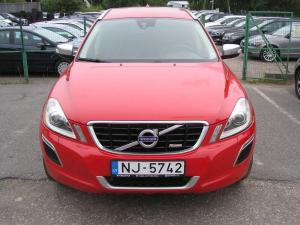 Red Volvo XC60 2012 in Sigulda, with an engine capacity of 2.00 L and mileage of 215 thousand km for 9950 €, photo 6 on AUTOMOTO.COM.LV