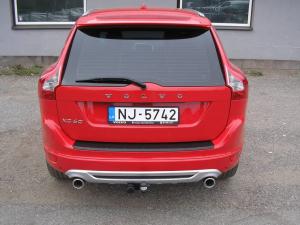 Red Volvo XC60 2012 in Sigulda, with an engine capacity of 2.00 L and mileage of 215 thousand km for 9950 €, photo 7 on AUTOMOTO.COM.LV