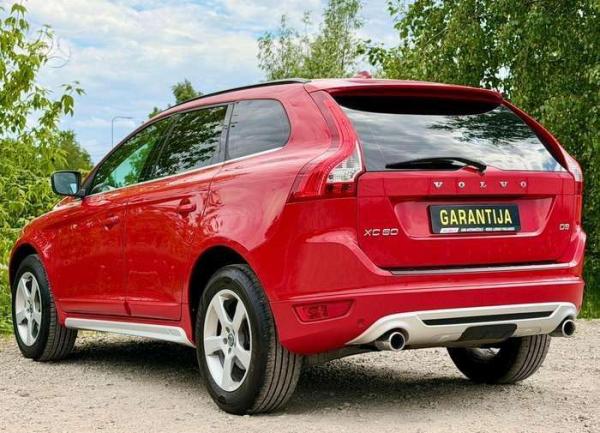 Sarkans Volvo XC60 2012 Šauļi, ar dzinēja tilpumu 1.98 L un nobraukumu 255 tūkst. km par 12450 €, foto 1 vietnē AUTOMOTO.COM.LV