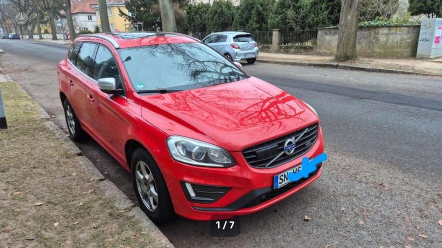 Red Volvo XC60 2013 in Vilnius, with an engine capacity of 2.40 L and mileage of 328 thousand km for 13300 €, photo 1 on AUTOMOTO.COM.LV