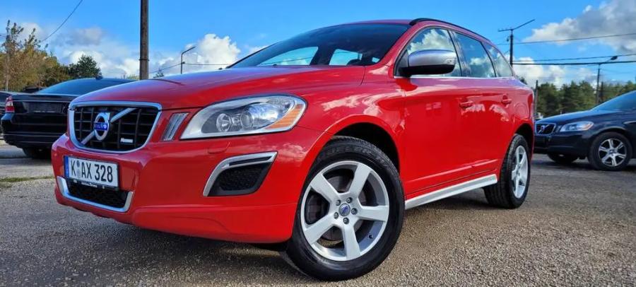 Red Volvo XC60 2013 in Riga, with an engine capacity of 2.40 L and mileage of 213 thousand km for 11500 €, photo 1 on AUTOMOTO.COM.LV
