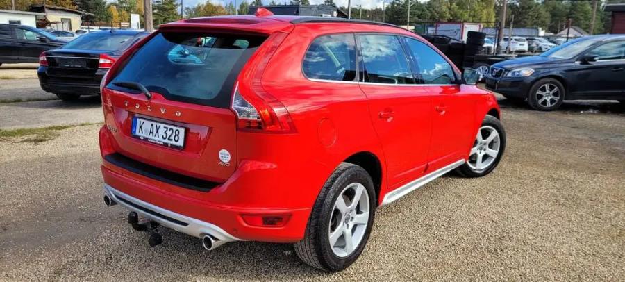 Red Volvo XC60 2013 in Riga, with an engine capacity of 2.40 L and mileage of 213 thousand km for 11500 €, photo 7 on AUTOMOTO.COM.LV
