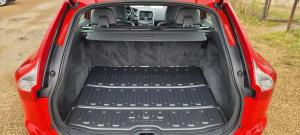 Red Volvo XC60 2013 in Riga, with an engine capacity of 2.40 L and mileage of 213 thousand km for 11500 €, photo 20 on AUTOMOTO.COM.LV