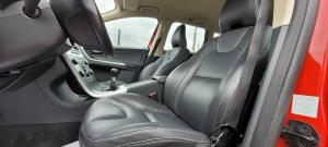 Red Volvo XC60 2013 in Riga, with an engine capacity of 2.40 L and mileage of 213 thousand km for 11500 €, photo 26 on AUTOMOTO.COM.LV
