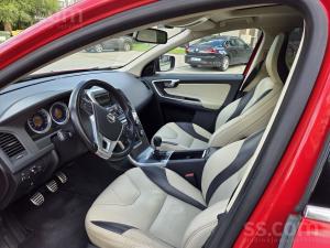 Red Volvo XC60 2013 in Riga, with an engine capacity of 2.00 L and mileage of 180 thousand km for 10500 €, photo 11 on AUTOMOTO.COM.LV