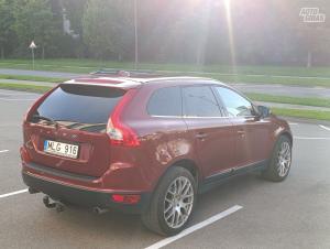 Sarkans Volvo XC60 2013 Kauņa, ar dzinēja tilpumu 2.40 L un nobraukumu 220 tūkst. km par 9500 €, foto 6 vietnē AUTOMOTO.COM.LV