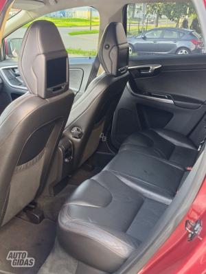 Sarkans Volvo XC60 2013 Kauņa, ar dzinēja tilpumu 2.40 L un nobraukumu 220 tūkst. km par 9500 €, foto 15 vietnē AUTOMOTO.COM.LV