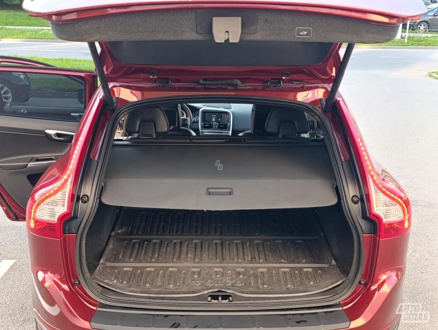 Sarkans Volvo XC60 2013 Kauņa, ar dzinēja tilpumu 2.40 L un nobraukumu 220 tūkst. km par 9500 €, foto 16 vietnē AUTOMOTO.COM.LV