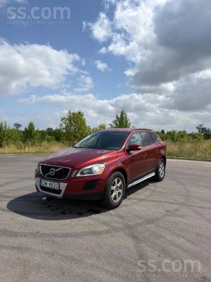 Sarkans Volvo XC60 2013 Dobele, ar dzinēja tilpumu 2.40 L un nobraukumu 309 tūkst. km par 8999 €, foto 9 vietnē AUTOMOTO.COM.LV