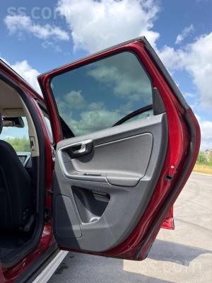 Sarkans Volvo XC60 2013 Dobele, ar dzinēja tilpumu 2.40 L un nobraukumu 309 tūkst. km par 8999 €, foto 14 vietnē AUTOMOTO.COM.LV