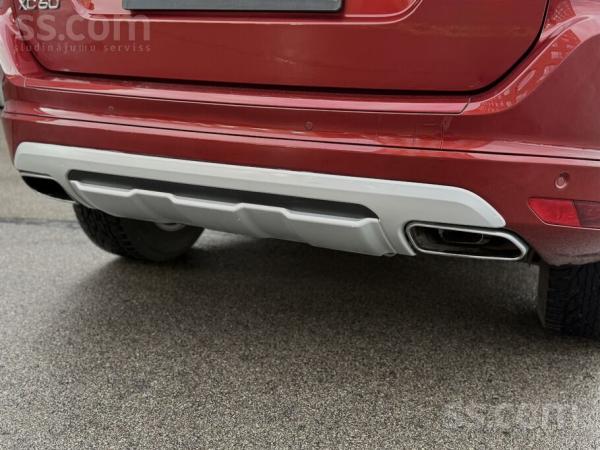 Красный Вольво ХС60 2014 в Рига, объемом двигателя 2.00 л и пробегом 190 тыс. км за 11500 €, фото 11 на AUTOMOTO.COM.LV