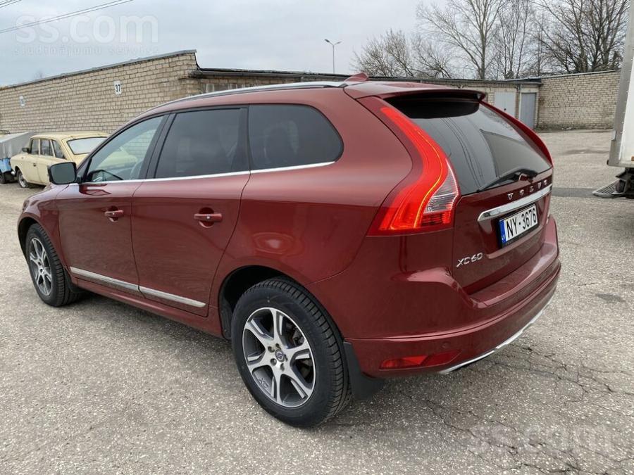 Red Volvo XC60 2014 in Riga, with an engine capacity of 3.00 L and mileage of 72 thousand km for 12500 €, photo 11 on AUTOMOTO.COM.LV