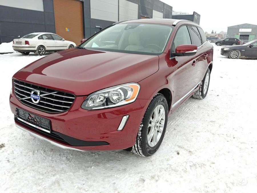 Sarkans Volvo XC60 2014 Kauņa, ar dzinēja tilpumu 3.20 L un nobraukumu 106 tūkst. km par 12900 €, foto 1 vietnē AUTOMOTO.COM.LV