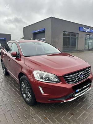 Red Volvo XC60 2014 in Taurage, with an engine capacity of 2.40 L and mileage of 366 thousand km for 12000 €, photo 3 on AUTOMOTO.COM.LV