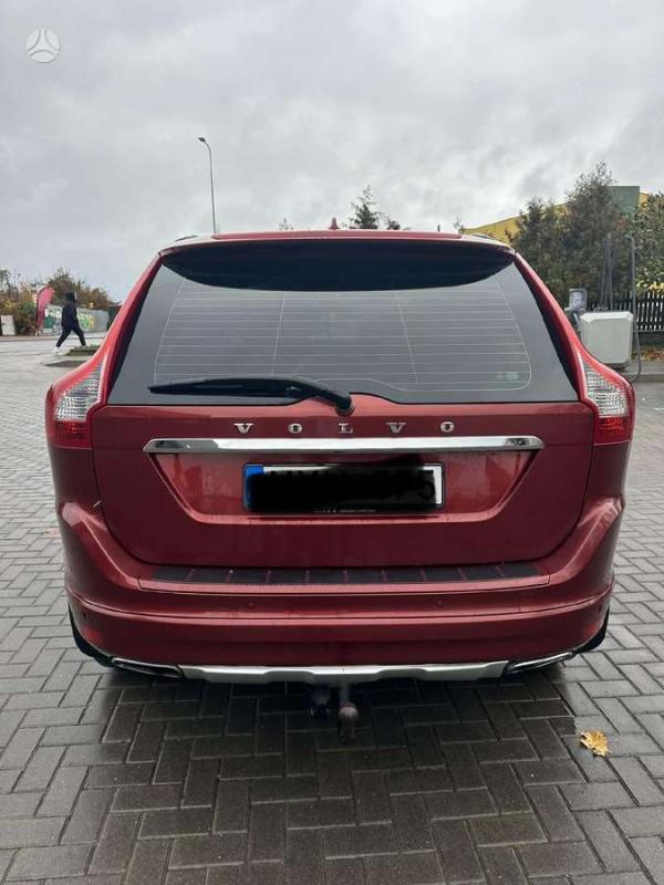 Sarkans Volvo XC60 2014 Tauragė, ar dzinēja tilpumu 2.40 L un nobraukumu 366 tūkst. km par 12000 €, foto 5 vietnē AUTOMOTO.COM.LV
